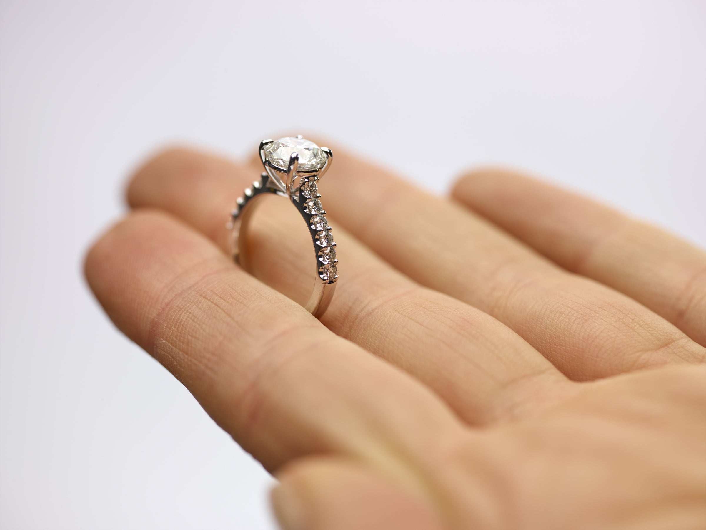 Upgrade Your Diamond Ring in Hobart | Fair Trade-In at Metal Urges